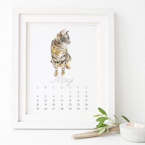 2026 Cat Desk Calendar W/ Stand - Monthly Small Mini Office Desktop ...