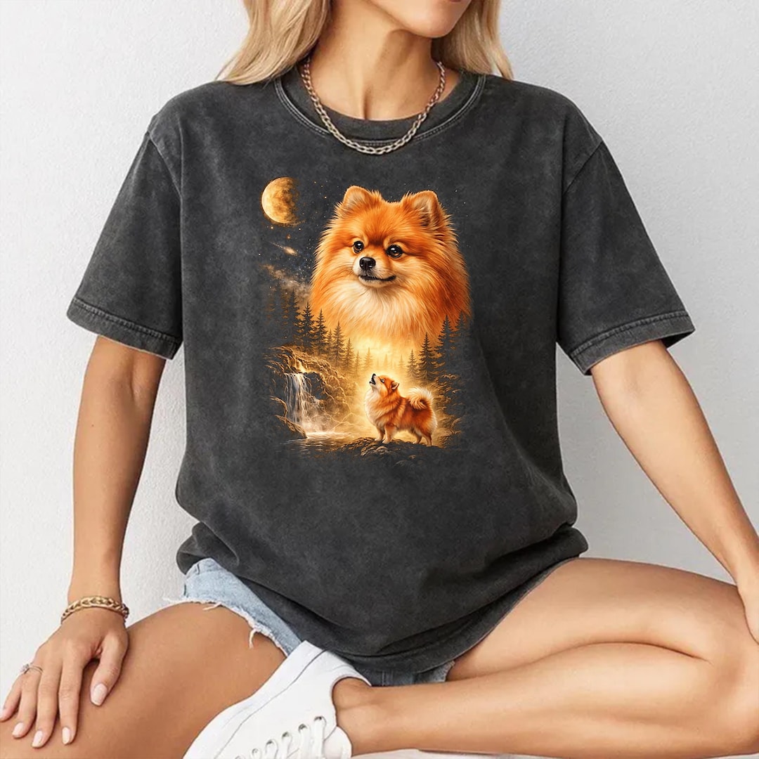 Pomeranian Howling to the Moon Vintage Mystical Dog Art T-shirt - Etsy