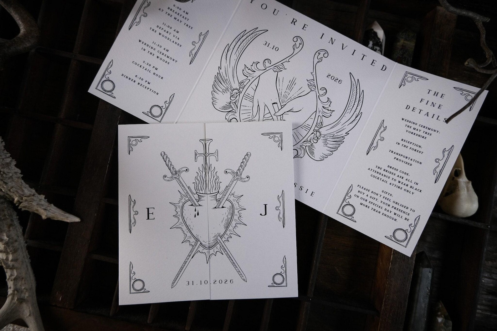 Personalized Romeo and Juliet Wedding Invitation Card | Romantic Design ...