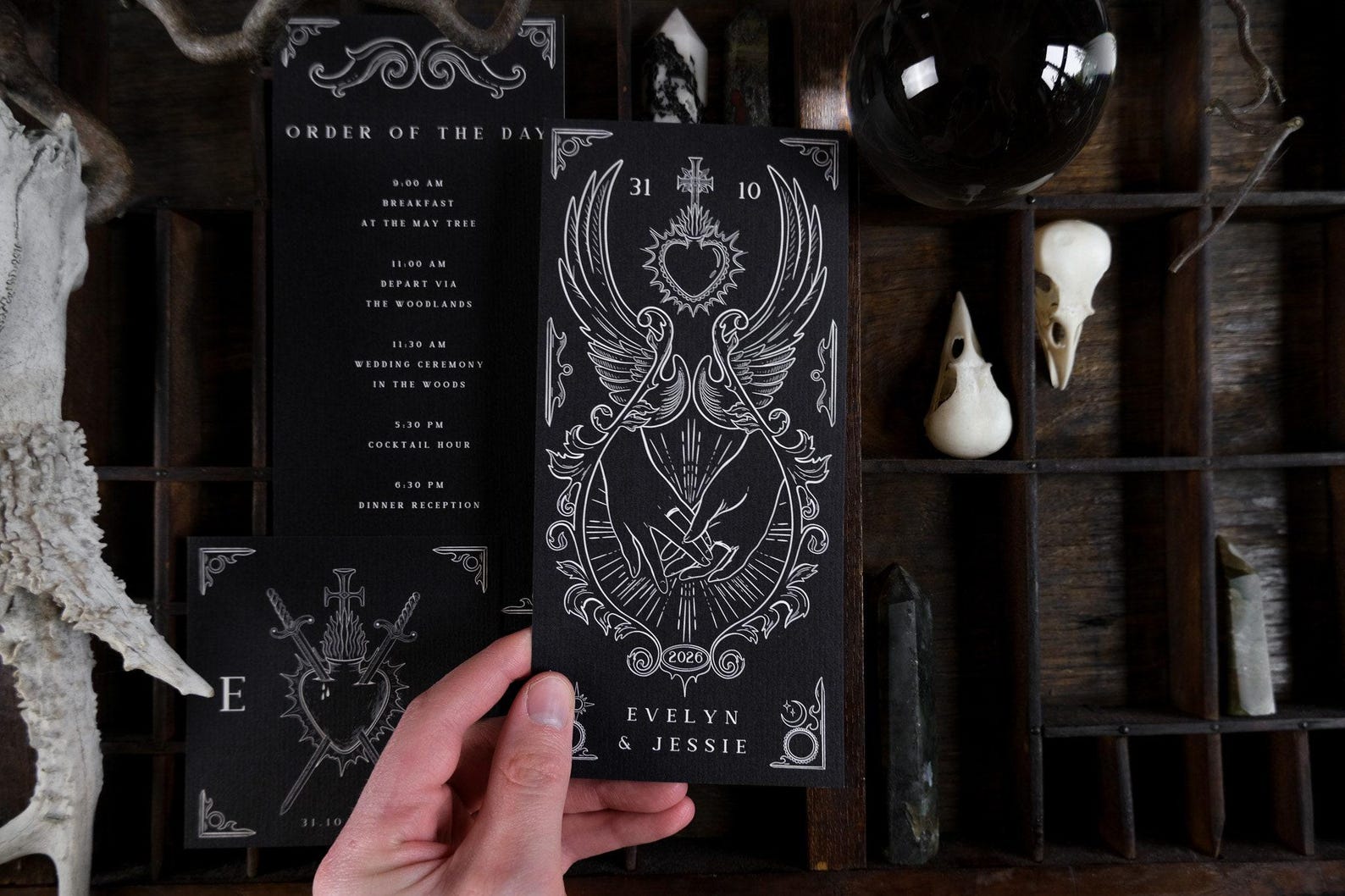 Romeo and Juliet Inspired Gothic Romance 3-piece Tarot Card Invitation ...