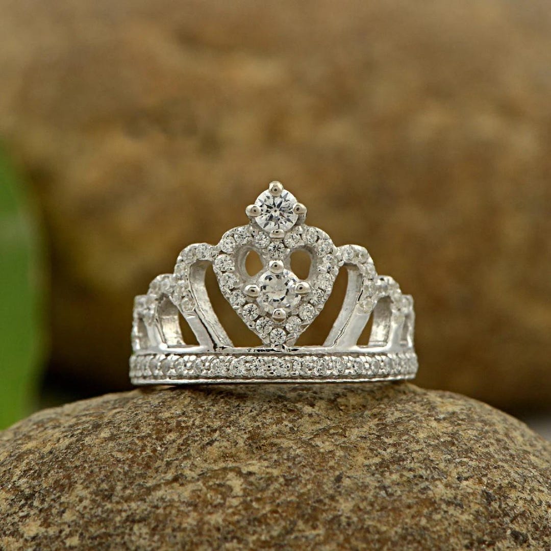 Sterling Silver Princess Tiara Ring, Crown Ring, Minimalist Queen Ring ...