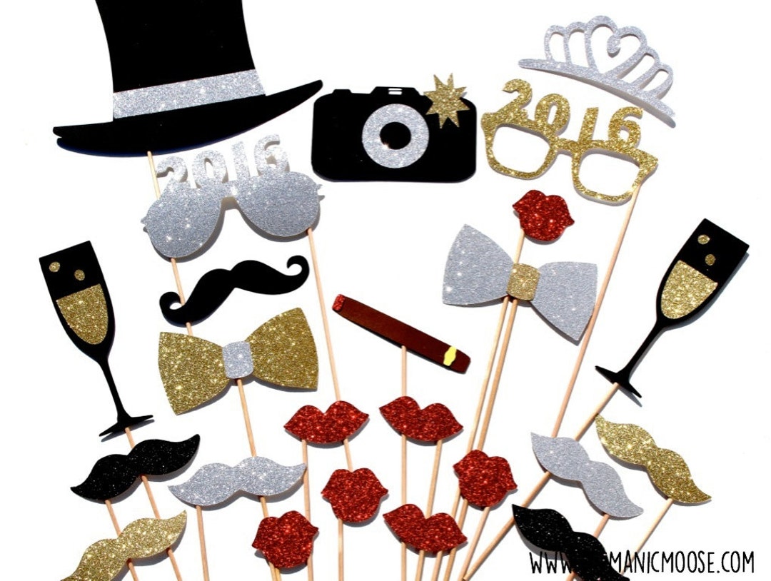 New Years Eve Photo Booth Props DELUXE SET - Silver and Gold - New ...