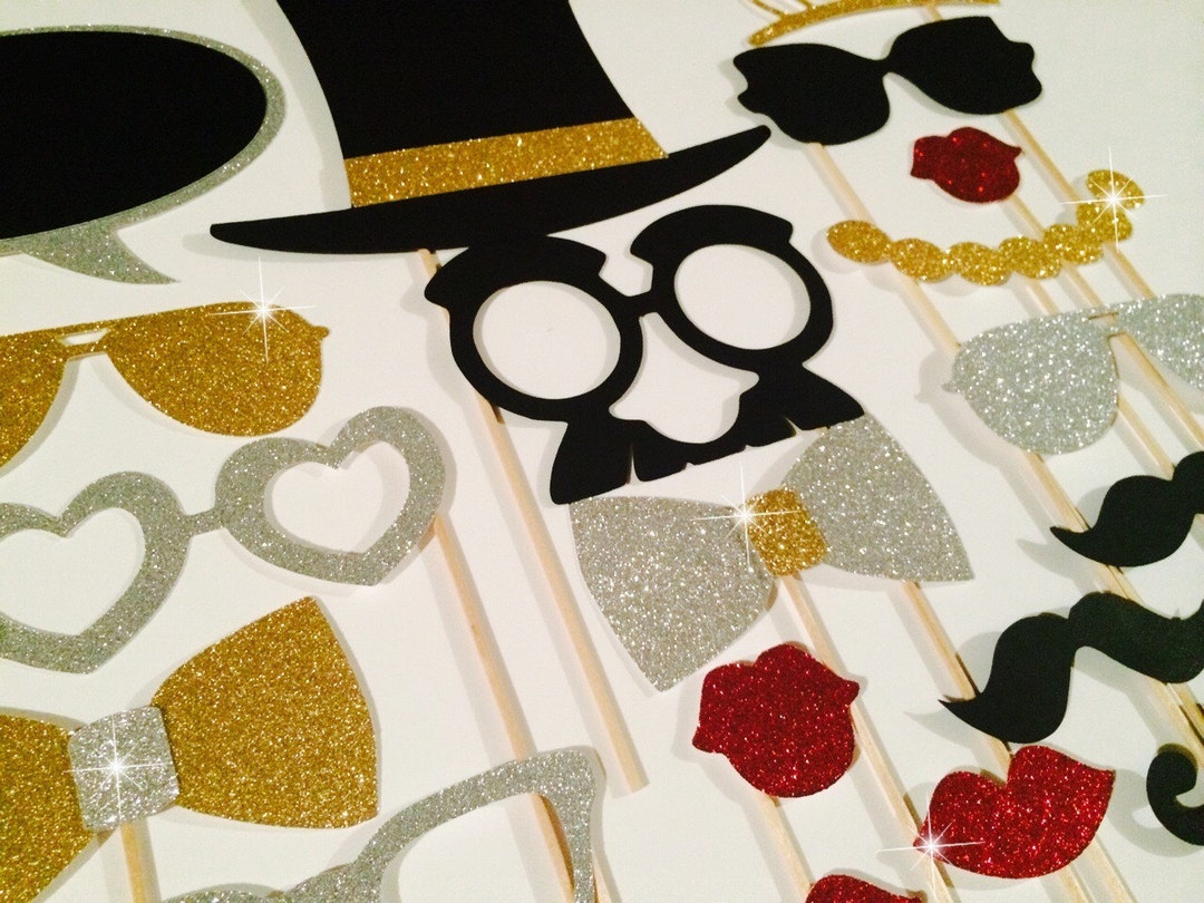 Fancy Photo Booth Prop Set ~ Silver and Gold Edition ~ 21 Pieces ...