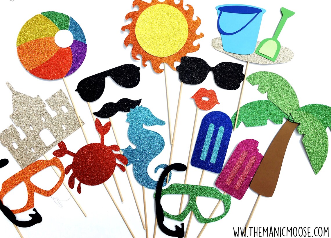 DELUXE Beach Photo Booth Props ~ Set of 15 Summer Pool Party Photo ...
