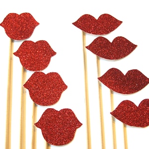 Photo Booth Prop Set - Luscious Glitter Lips on a Stick - Red - 8 Piece ...
