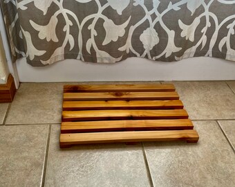 Cedar Bath Mat - Etsy