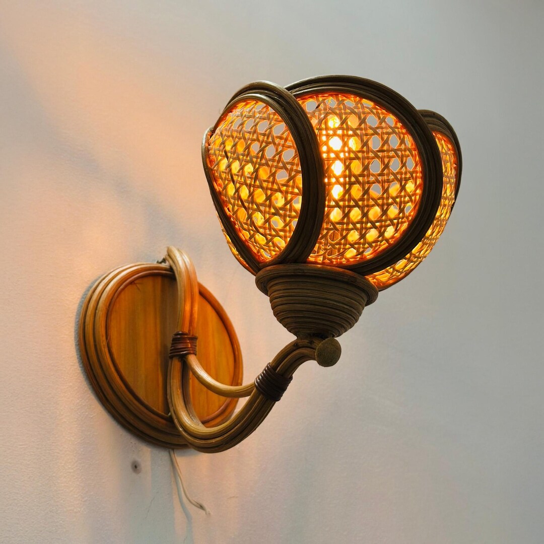 Rattan Scone Flower Shape Light Wall Mount Handwoven Wicker Lampshade ...
