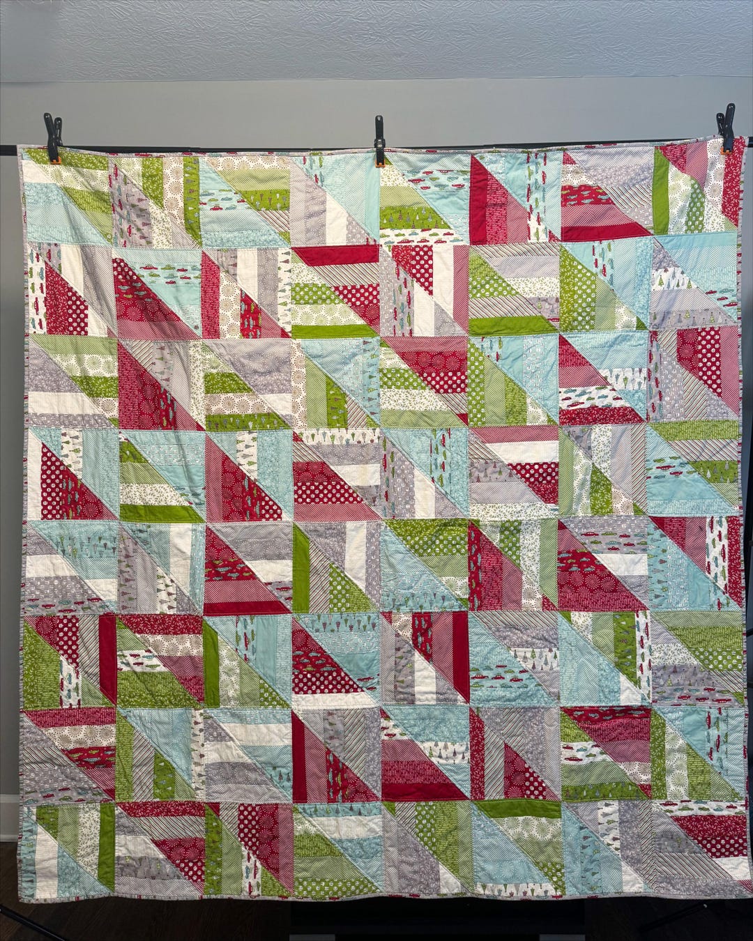Handmade Modern Quilt, Classic Family Christmas Quilt, 72 X 72, 100% ...