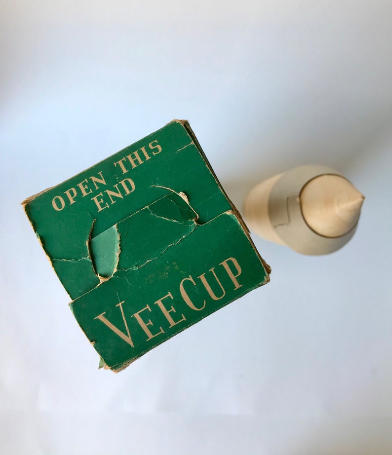 Vintage Vee Cups Universal Paper Products Co./Chicago Ill. | Etsy