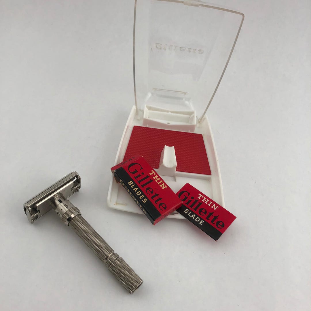 Vintage Gillette Slim Adjustable Safety Razor J1 With Box and Blades ...
