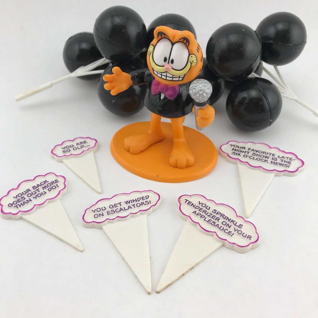 Vintage Garfield Cake Topper, Garfield PVC Figure, Garfield Over the ...