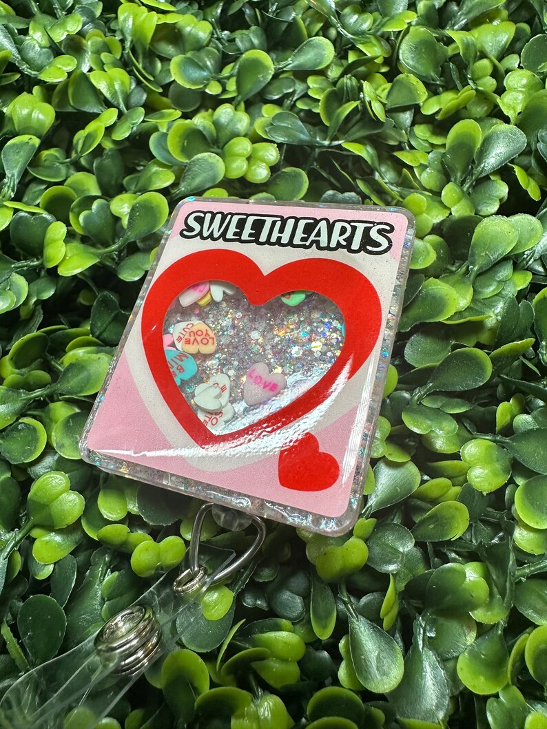 Valentine's Sweethearts Shaker Badge Reel: Glitter Heart, 3D Design - Etsy