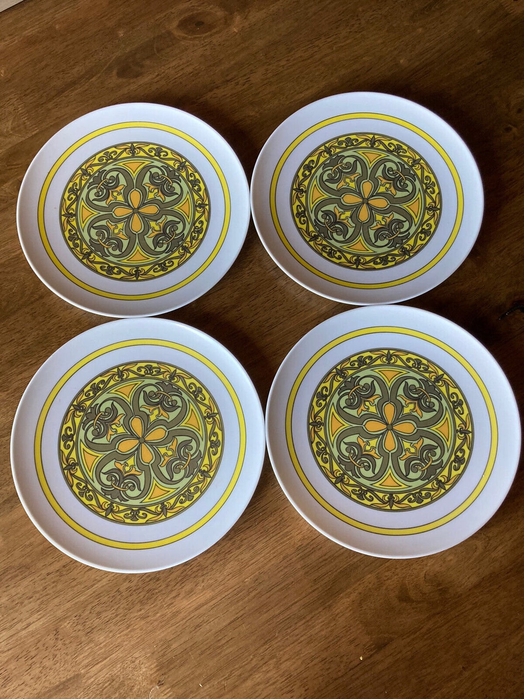 4 Vintage 1960's 1970's Melamine Dinner Plates Avocado Green Yellow ...