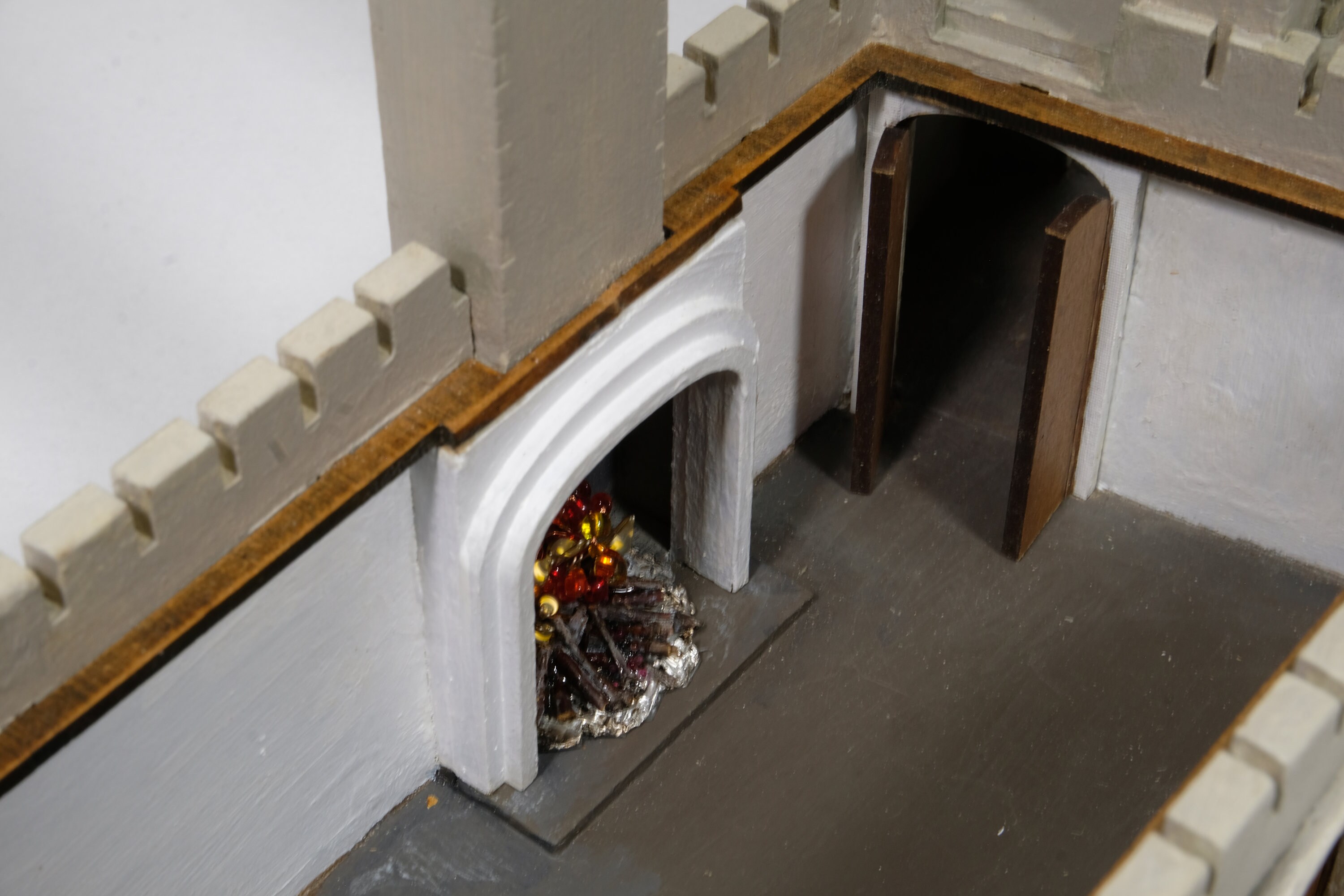 1:48 Miniature Castle, Quarter Scale Dollhouse, Ready Made Fantasy ...