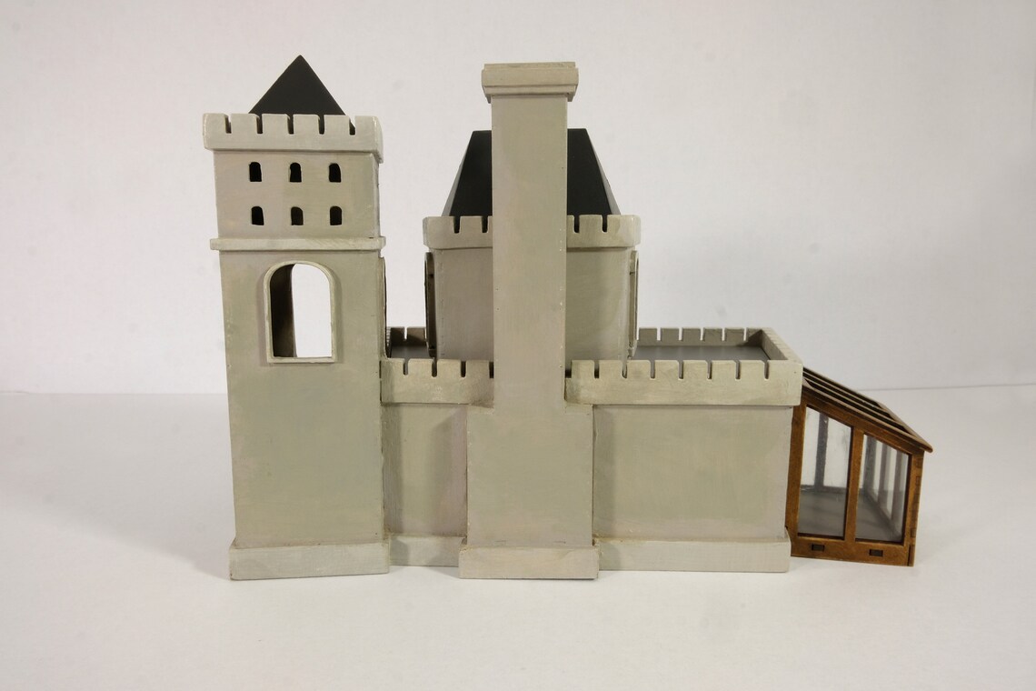 1:48 Miniature Castle, Quarter Scale Dollhouse, Ready Made Fantasy ...