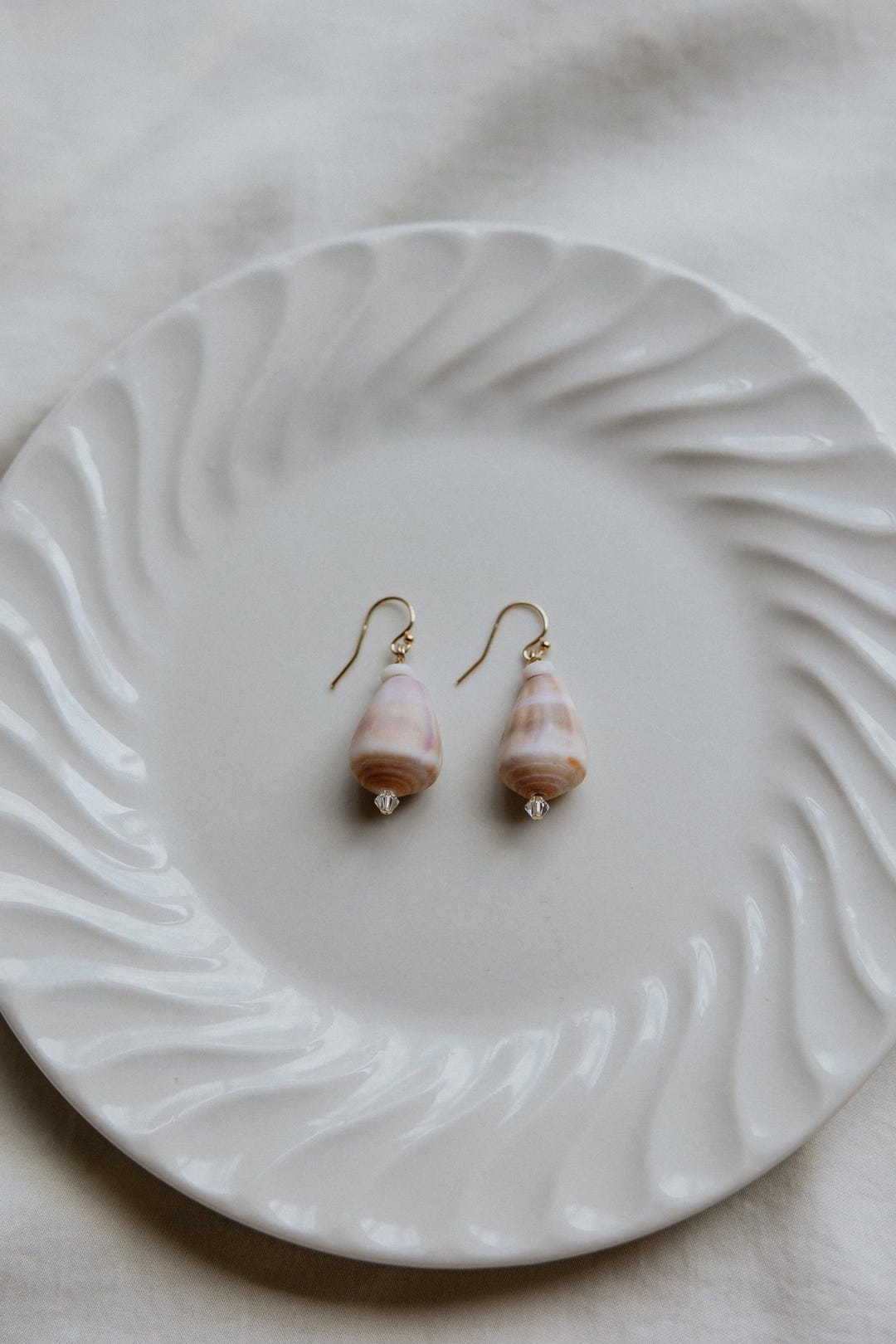 Hawaii Cone and Puka Shell + Pearl + Swarovski Crystal Earrings - Etsy