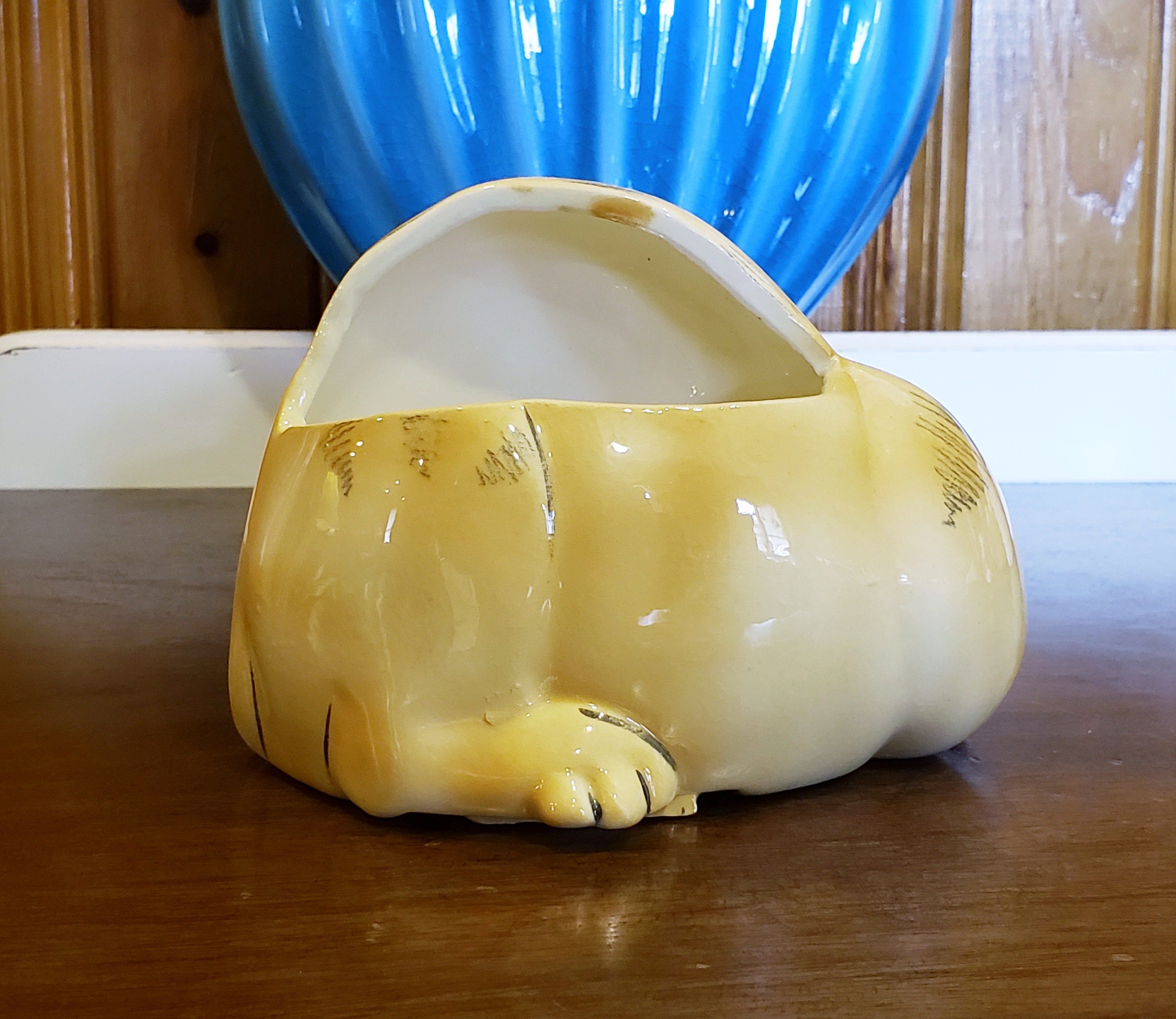 Vintage Ceramic Garfield the Cat Style Planter Flower Pot Figurine ...