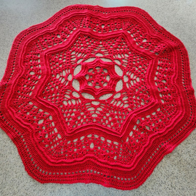 Round Table Topper - Etsy