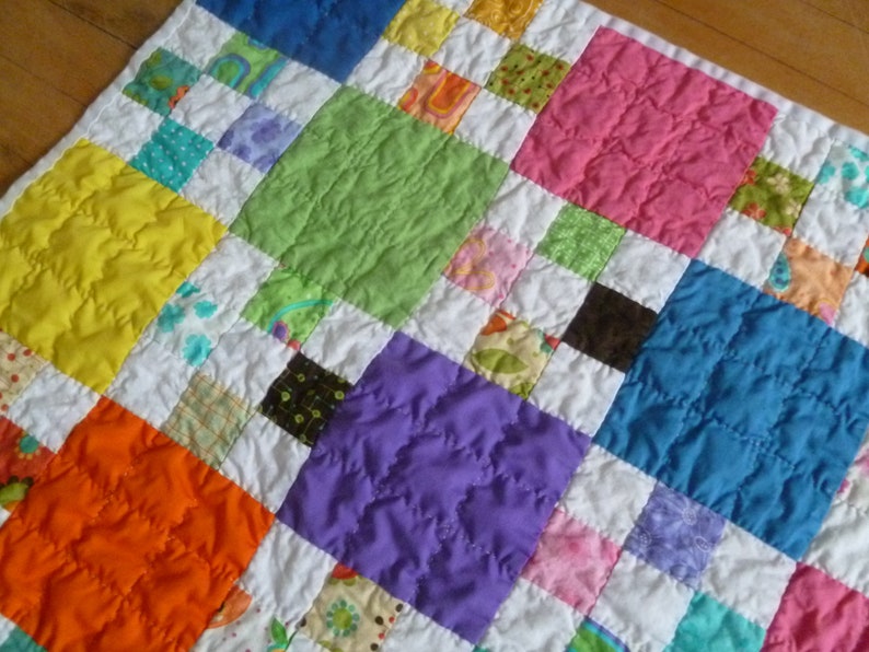 Bright Scrappy Nine Patch Quilt - Etsy