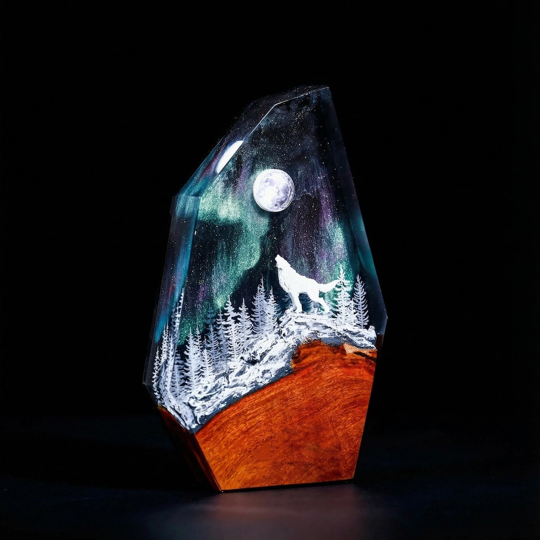 Aurora Borealis Lamp – Howling Wolf Northern Lights, Handmade Epoxy ...
