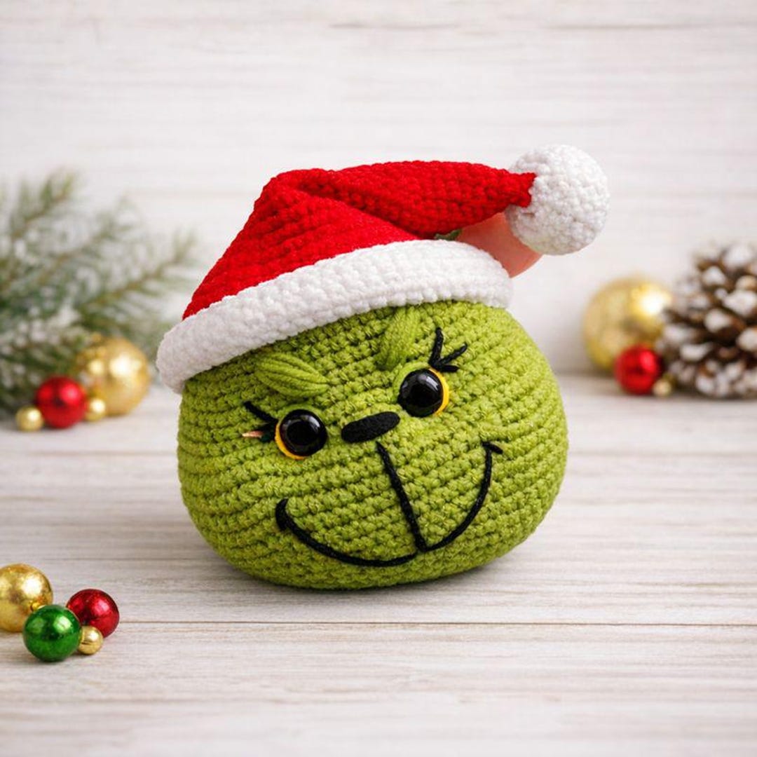 Christmas Stealer Crochet Pattern: Green Villian Plush Amigurumi Toy ...