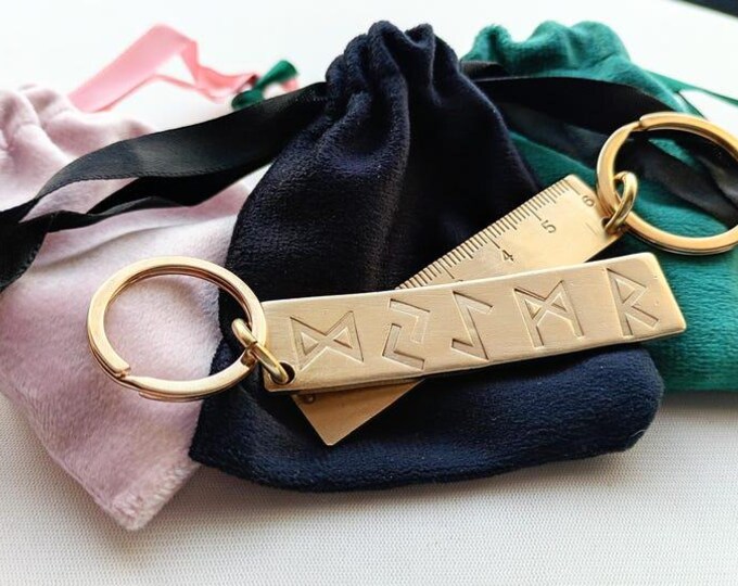 RUNE Amulet RULER KEYRING Brass, Elder Futhark Runes, Personalised ...