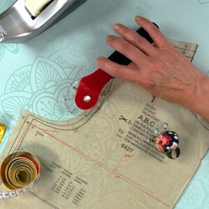 8-inch Acrylic Curve Runner: Rolling Ruler for Sewing, Drafting, Piping ...