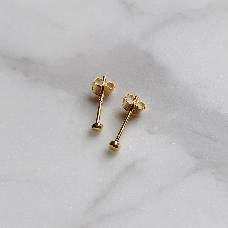 Tiny Circle Earrings - Small Dot Minimalist Studs - Simple & Dainty ...