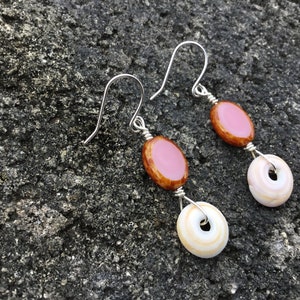 Hawaiian Puka Shell Coral Pink Picasso Czech Glass Bead - Etsy