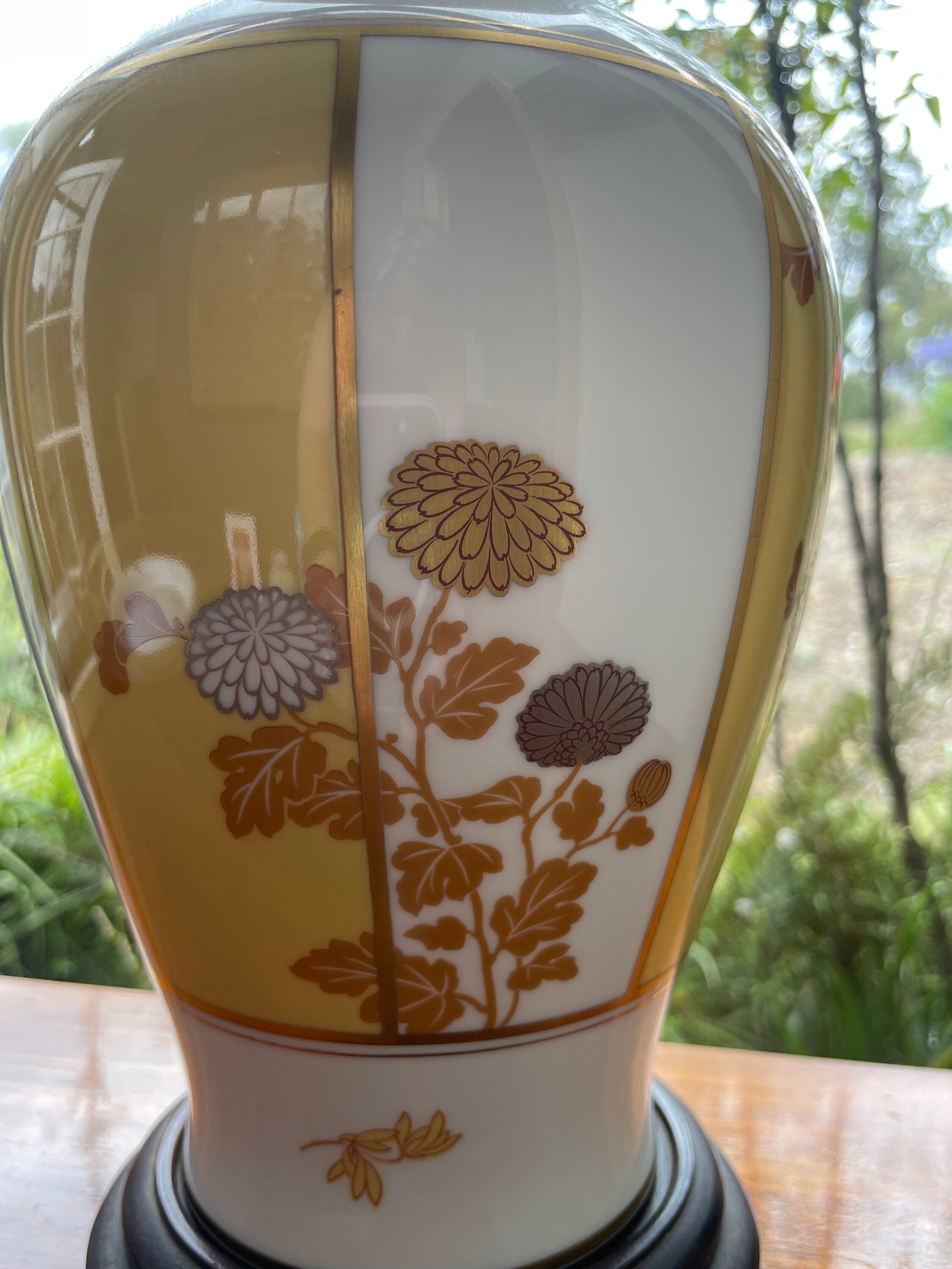 Vintage Yellow Vase Flower Design From Franklin Mint. Noritake Okura ...
