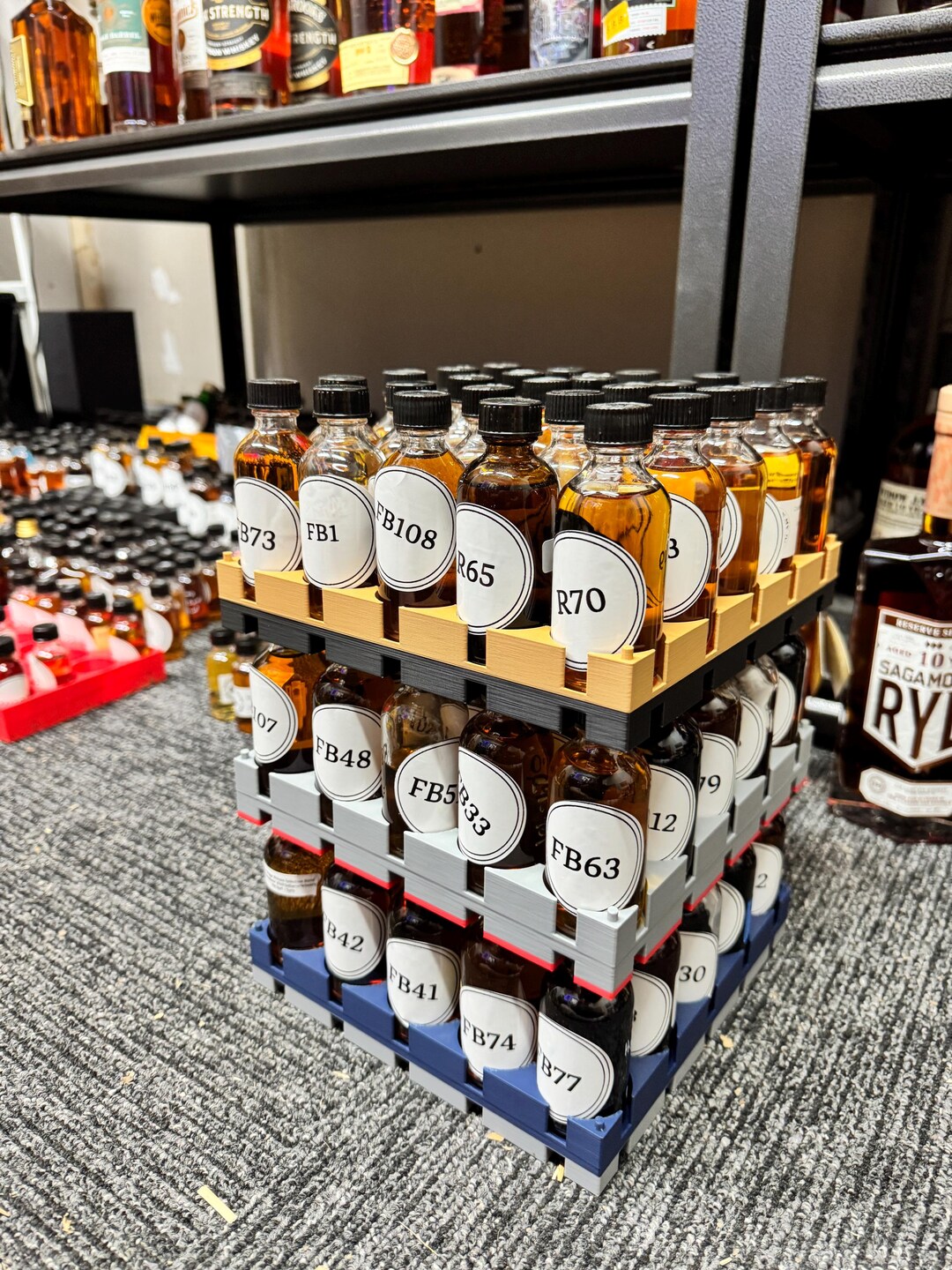 2 Oz Stackable Sample Bottle Holder (5x5) - Etsy