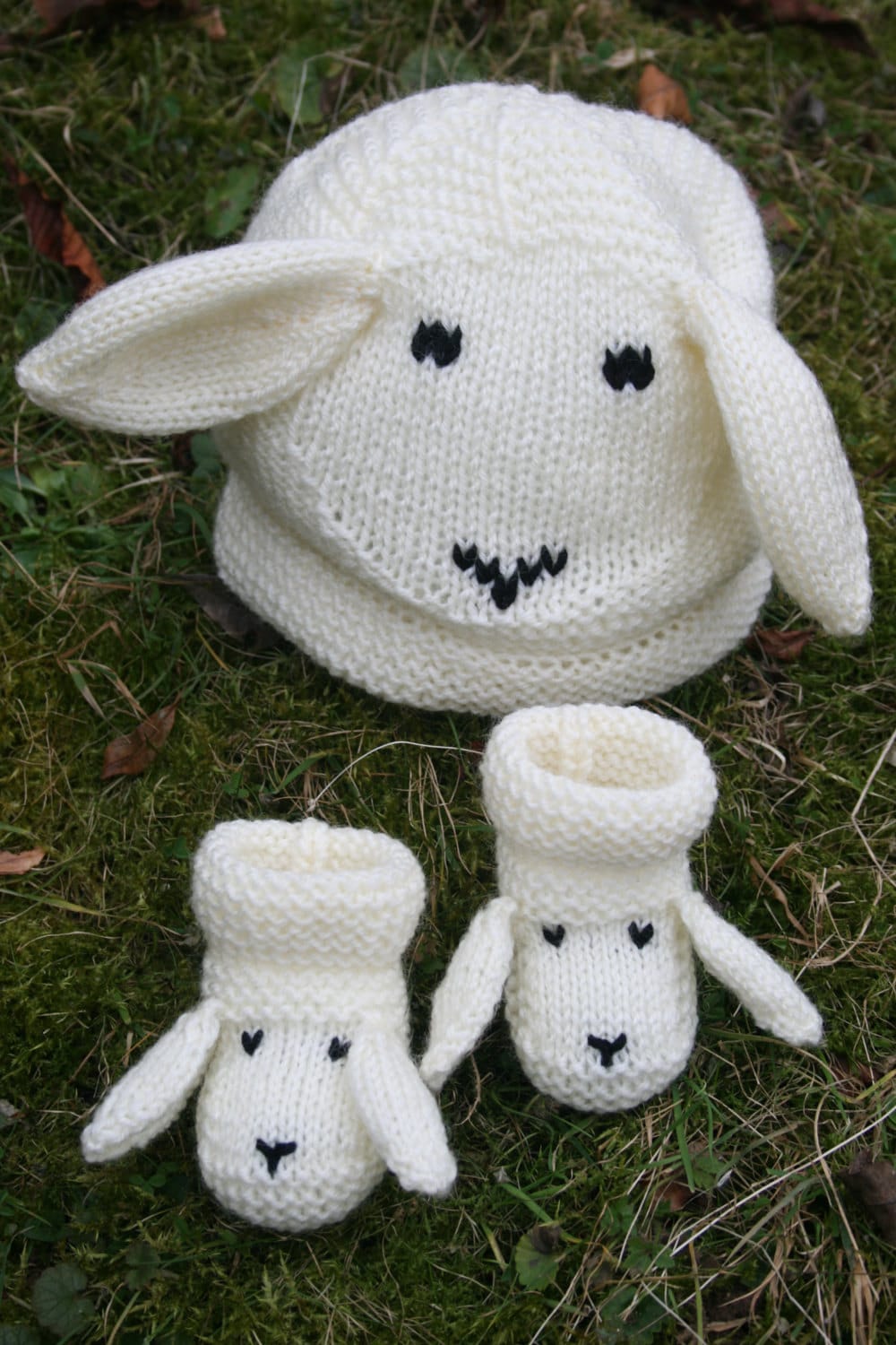 BABY KNITTING PATTERN in Pdf - Snugly Sheep Baby Hat and Booties - Etsy