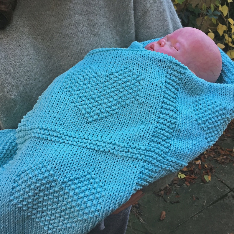 Heart Baby Blanket KNITTING PATTERN in PDF Knitting Patterns - Etsy