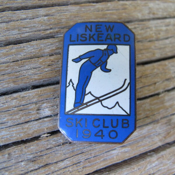 Ski Pin - Etsy