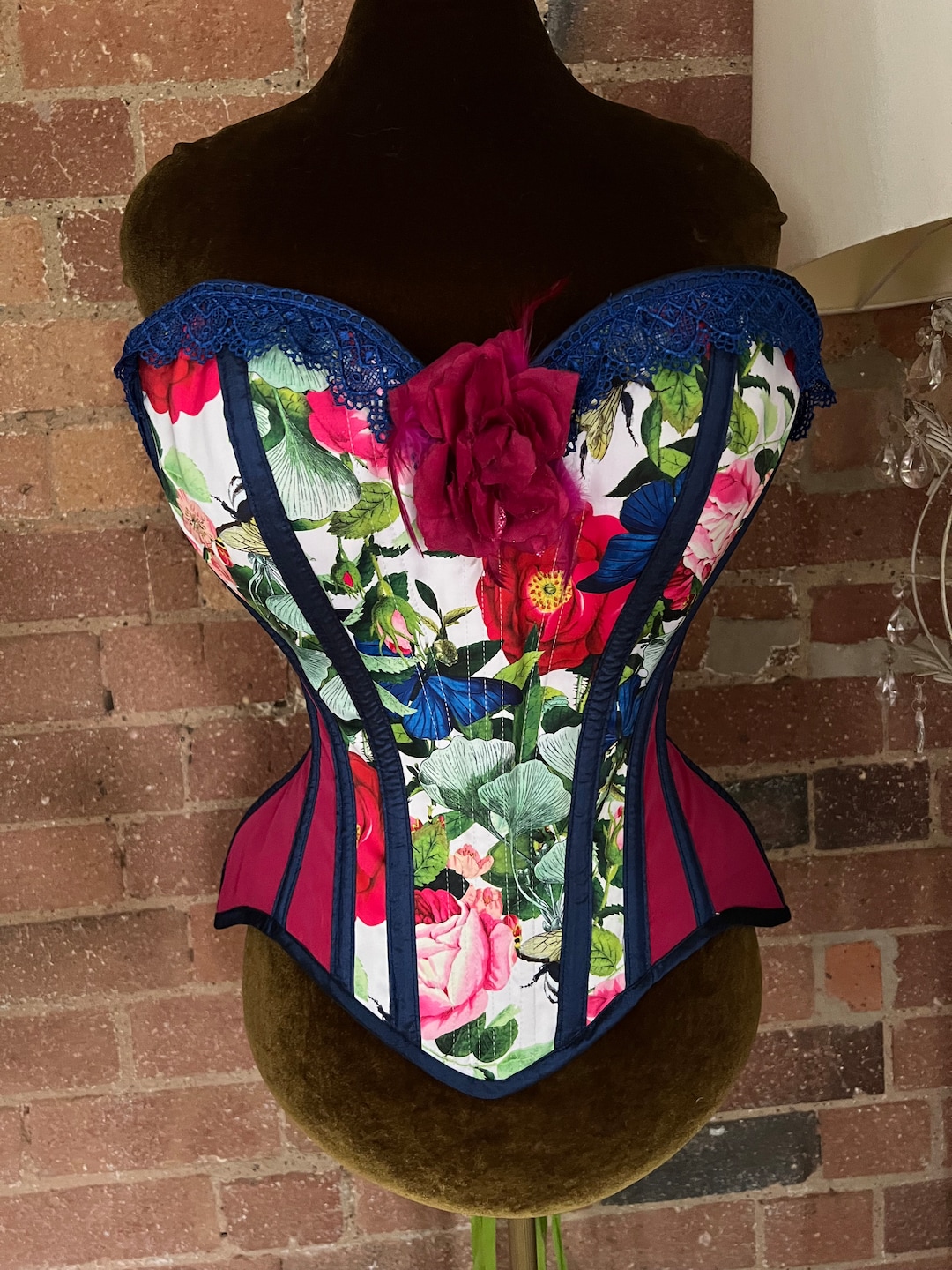28” Brightly Coloured Flower and Bee Print Steel Boned Overbust Corset ...