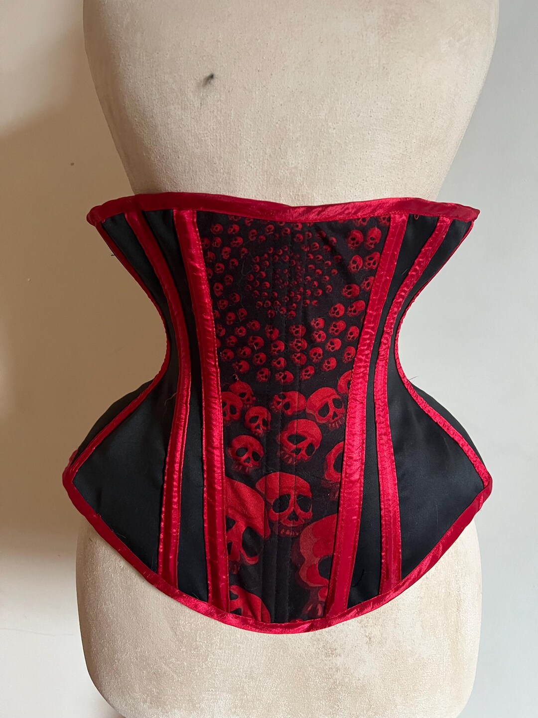 21 Red and Black Skulls Steel Boned Underbust Corset - Etsy