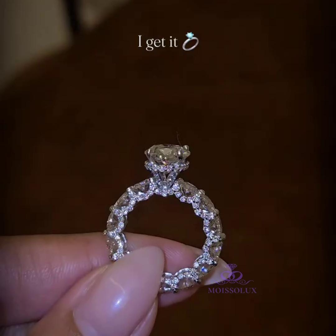 3 CT Oval Cut Moissanite Engagement Ring, 14K/18K Solid Gold, Round ...