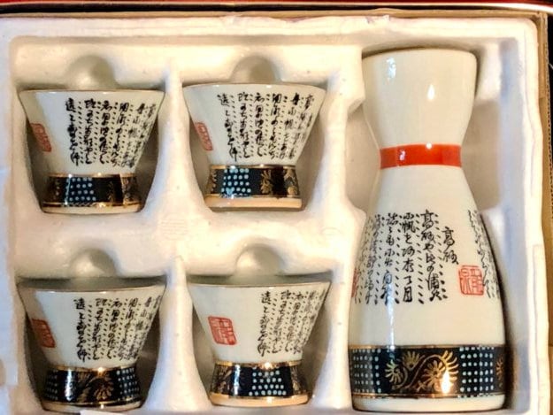 Japanese Hand-painted Porcelain Saki Set in Original Box Post - Etsy