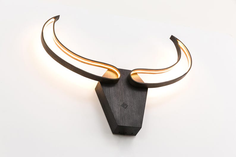 Luz de Parede LED Cabeça de Touro – Aplique de Chifres em Madeira de ...