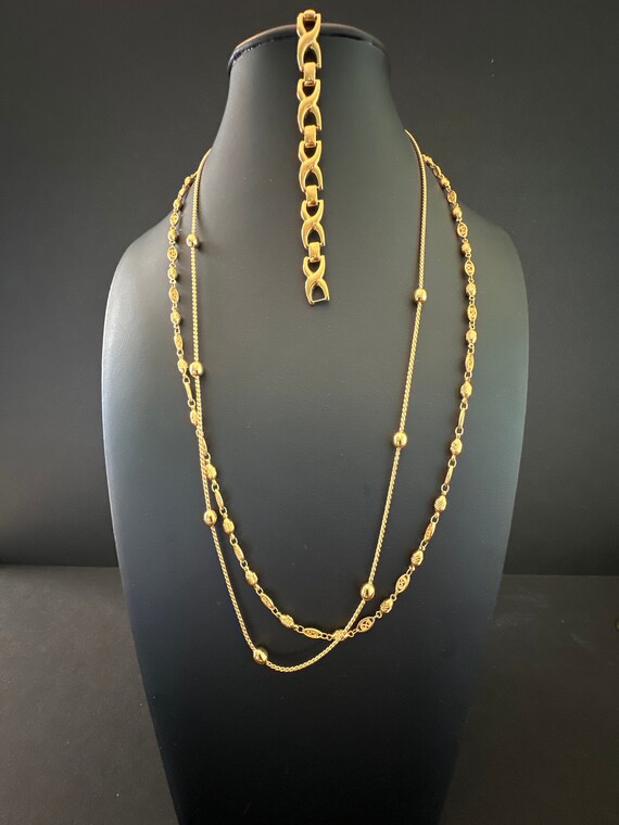 Monet Jewelry Lot Necklaces and Bracelet Gold Tone - Gem Monet Jewelry Lot Necklaces and Bracelet Gold Tone - Gem
