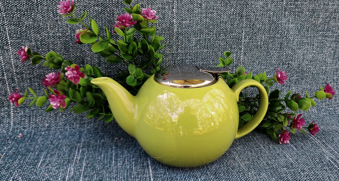 Chartreuse Ceramic Tea Pot With Strainer - Etsy