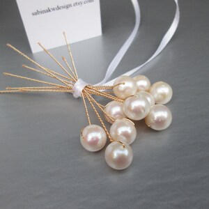 Pearl Pins, Modern Minimalist Fine Cultured Freshwater Pearl Pins ...