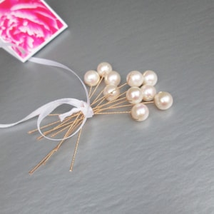 Pearl Pins, Modern Minimalist Fine Cultured Freshwater Pearl Pins ...