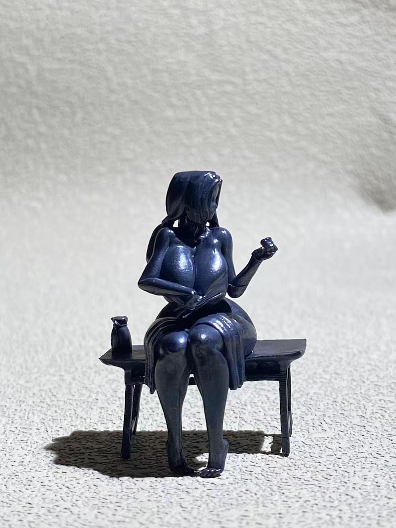 Bronze Texture Seated Female Sculpture – Artistic Decor for Women ...