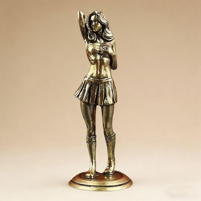 Female bronze figurine - Etsy Italia