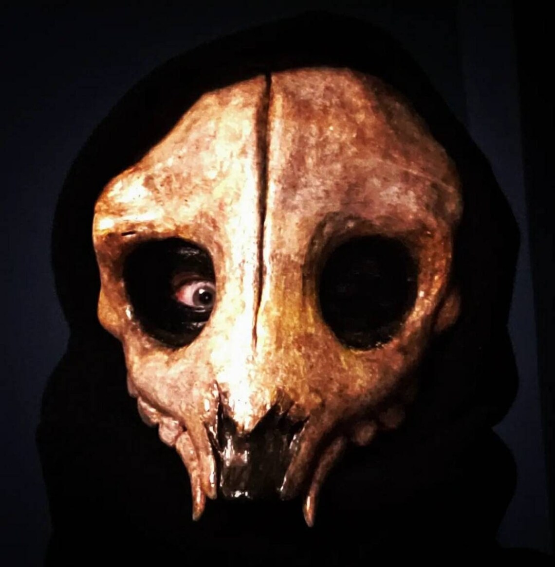 Cryptid Skull Half Mask / Death Mask / Skull / Skeleton / - Etsy