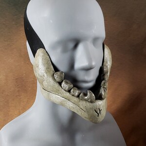 Cryptid Jaw / Death Mask / Skull / Skeleton / Animal Jaw / Resin Half ...