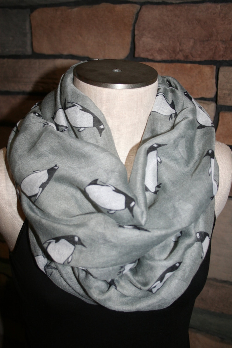 Penguin Infinity Scarf-arctic Penguin Grey Circle Loop Scarf Chunky ...