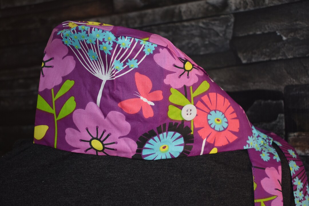 Magenta Floral Print Surgical Cap Scrub Cap-Accessories Enfermera ...