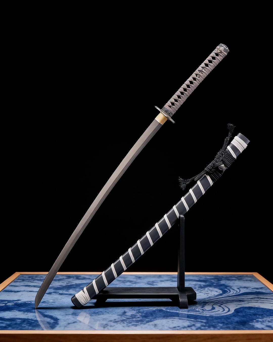 Qielei Katana | Titanium‑coated Rust‑resistant Finish | Hand‑forged ...